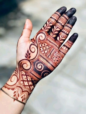 22+ Mehndi Design Photo For 2026 - Simplemehndidesign.in